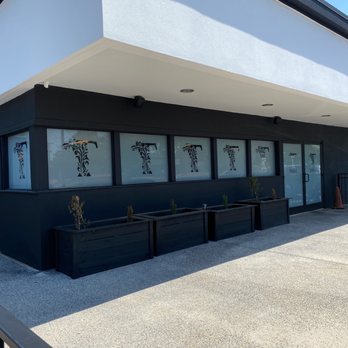 THRIVE RESTAURANT AND BAR - Updated September 2025 - 78 Photos & 29 ...