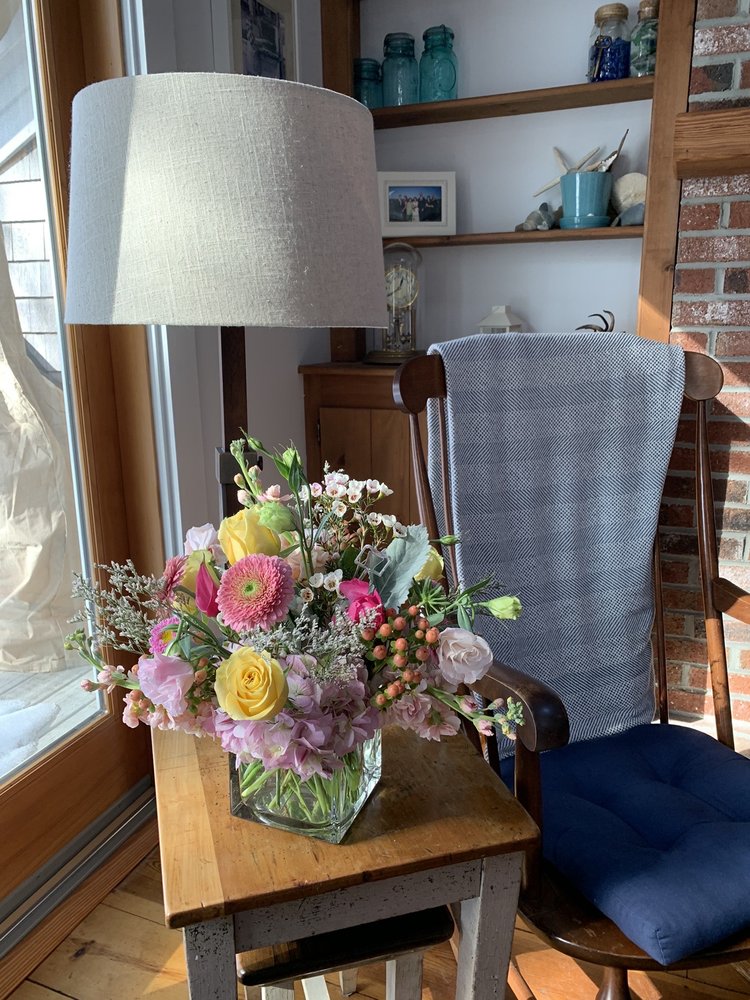 FANCY FLOWERS BY MEREDITH - Updated August 2024 - 25 Reviews - 6 Gesner ...