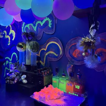 THE INVENTING ROOM DESSERT SHOP - Updated March 2025 - 546 Photos & 418 ...