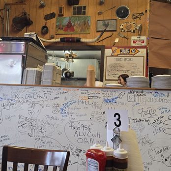 RED HOUSE BBQ - Updated August 2025 - 627 Photos & 921 Reviews - 426 E ...