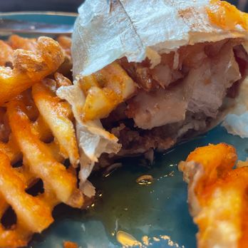 CLUCKIN CAFE & CULINARY INSTITUTE - Updated December 2025 - 15 Photos ...