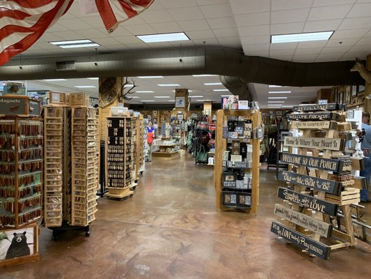 SMOKY MOUNTAIN KNIFE WORKS - 235 Photos & 162 Reviews - Outdoor Gear ...