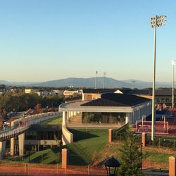 LIBERTY UNIVERSITY - 46 Photos & 81 Reviews - Colleges & Universities ...