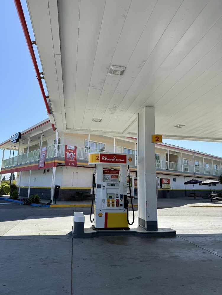 SHELL - Updated December 2025 - 16 Photos - 5920 Travel Park Cir ...