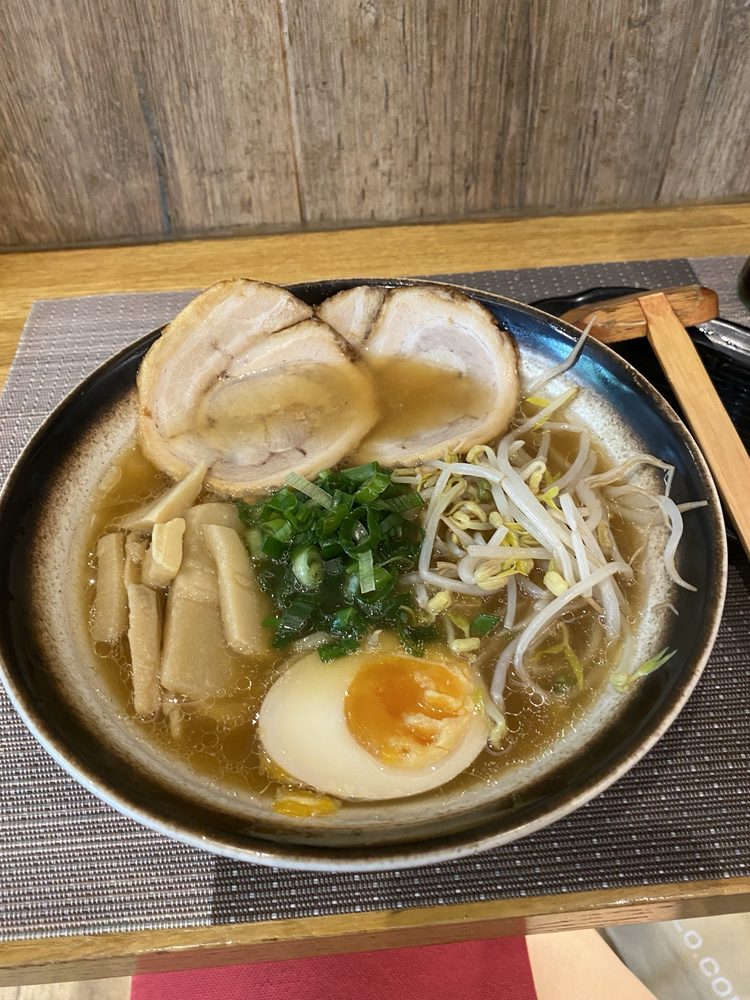 RYU RAMEN - Updated August 2025 - Carrer de Sancho de Ávila, 178 ...