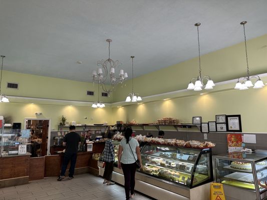 B2 CAFE - Updated October 2025 - 47 Photos & 33 Reviews - 147 Pleasant ...