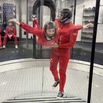IFLY INDOOR SKYDIVING - QUEENS - Updated September 2025 - 22 Photos ...