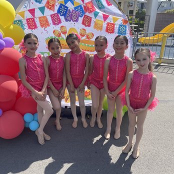 LIGHTHOUSE SPORTS CENTER - Updated May 2024 - 111 Photos & 69 Reviews ...