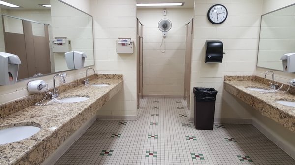 YMCA of Berwyn-Cicero - 28 Photos & 12 Reviews - Community Service/Non ...