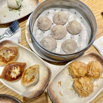 DIM SUM MANIA - Updated December 2025 - 217 Photos & 54 Reviews - 300 ...