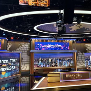 THE DAILY SHOW - Updated October 2025 - 235 Photos & 266 Reviews - 733 ...