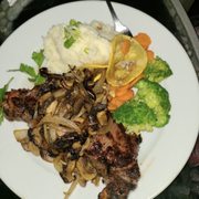 REDLINE ROADHOUSE - 77 Photos & 42 Reviews - American (Traditional ...