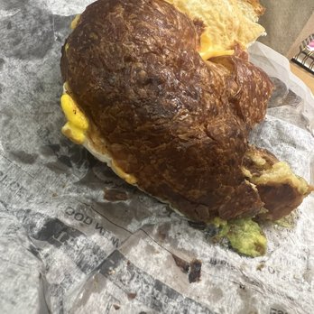 ROBUST COFFEE LOUNGE - Updated July 2024 - 197 Photos & 354 Reviews ...