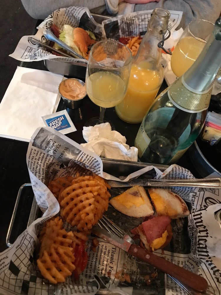 THE COMMITTED PIG - 837 Photos & 1160 Reviews - 28 W Park Pl ...