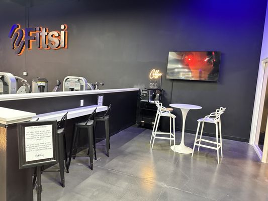 FITSI - Updated August 2025 - 10 Photos & 16 Reviews - 1529 E Valley ...