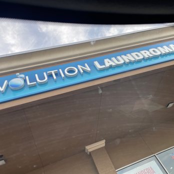 REVOLUTION LAUNDROMAT - RICHARDSON - Updated July 2025 - 31 Photos & 26 ...