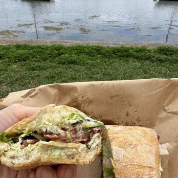 FRANCE 44 WINES & SPIRITS - Updated September 2025 - 128 Photos & 136 ...