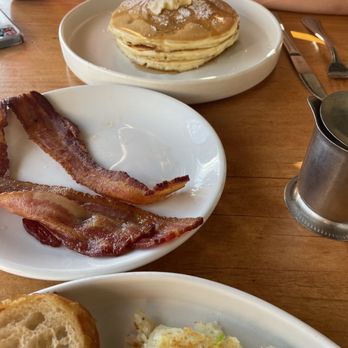 POINT REYES ROADHOUSE - 54 Photos & 94 Reviews - 10905 Shoreline Hwy ...