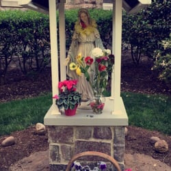 ST JAMES CATHOLIC CHURCH - 905 Park Ave, Falls Church, Virginia ...