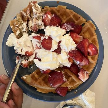 CAFE 222 - Updated July 2024 - 1732 Photos & 2354 Reviews - 222 Island ...