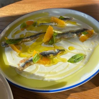 DEAR GUS SNACK BAR - Updated December 2025 - 18 Photos - 2040 Quebec ...