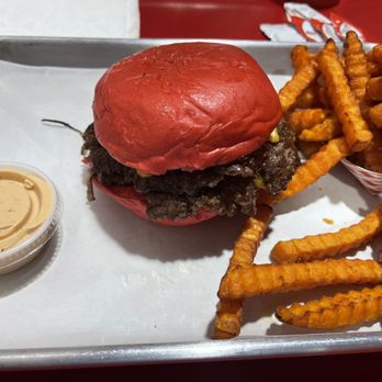 WULF BURGER - CLOSED - Updated April 2025 - 336 Photos & 415 Reviews ...