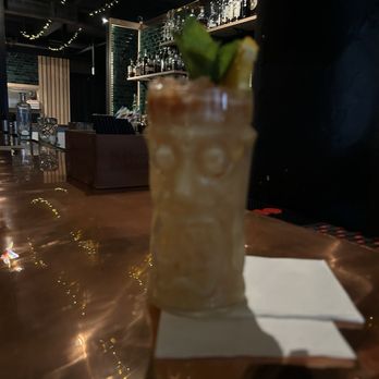 815 - Updated January 2026 - 44 Photos & 78 Reviews - 815 Elm St ...