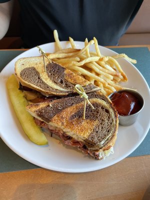 MARSHSIDE RESTAURANT - Updated August 2025 - 164 Photos & 389 Reviews ...