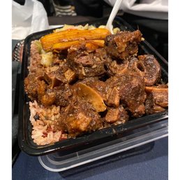 WI JAMMIN CARRIBEAN RESTAURANT - Updated August 2024 - 196 Photos & 462 ...