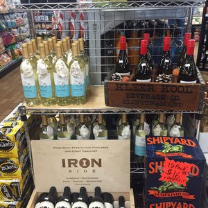 CLEMENTS’ MARKETPLACE MANOMET - Updated August 2025 - 10 Reviews - 709 ...