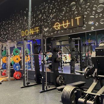 EŌS FITNESS - Updated March 2025 - 85 Photos - 2740 E University Dr ...