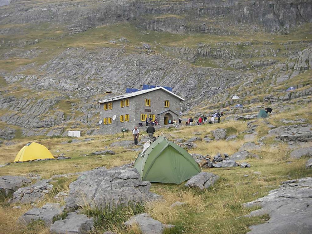 REFUGIO DE GÓRIZ - Parque nacional de Ordesa, Torla, Huesca, Spain ...