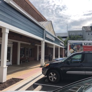 SEVEN LOCKS BARBER SHOP - 14 Photos & 57 Reviews - Barbers - 350 ...