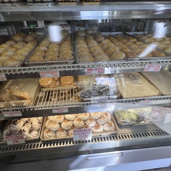 UNITED BREAD & PASTRY - 246 Photos & 195 Reviews - 1515 Griffith Park ...