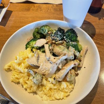 FLOWER CHILD - 467 Photos & 389 Reviews - 5290 Belt Line Rd, Addison ...