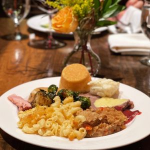 WINDY RIDGE CAFE with 270 Reviews & 147 Photos - 1250 Iron Horse Dr ...