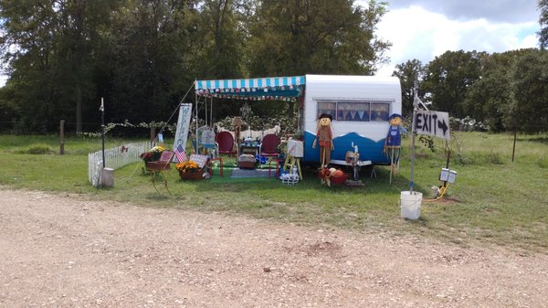 ROUND TOP ROLL UP RV PARK - Updated October 2025 - 550 N Washington St ...