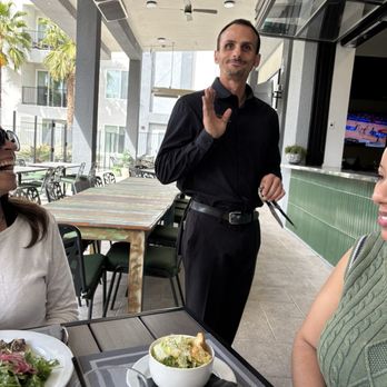 LEXIE’S BISTRO - Updated June 2025 - 229 Photos & 121 Reviews - 3610 ...