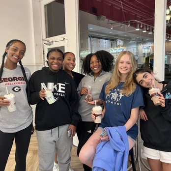 MILKSHAKE FACTORY SOUTH SIDE - Updated December 2025 - 302 Photos & 296 ...