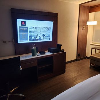 FULLERTON MARRIOTT AT CALIFORNIA STATE UNIVERSITY - Updated December ...