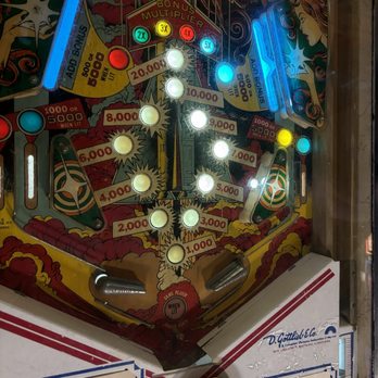 FLIPPERS TAVERN - Updated May 2025 - 198 Photos & 155 Reviews - 1406 ...