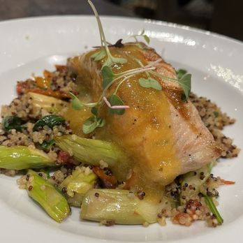 SEVEN DOORS KITCHEN & COCKTAILS - Updated May 2024 - 927 Photos & 563 ...