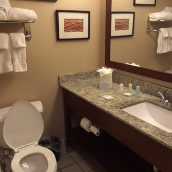 COMFORT INN RANDOLPH - BOSTON - Updated January 2026 - 57 Photos & 33 ...