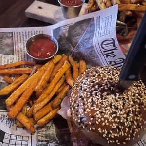 SIDE DOOR - 139 Photos & 48 Reviews - 151 E 57th St, New York, NY ...