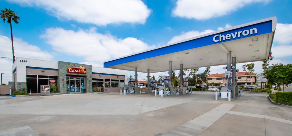 EXTRA MILE - 41 Photos & 32 Reviews - 2844 N Santiago Blvd, Orange ...