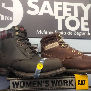 BOOT WORLD - Updated October 2025 - 28 Photos & 50 Reviews - 3175 ...