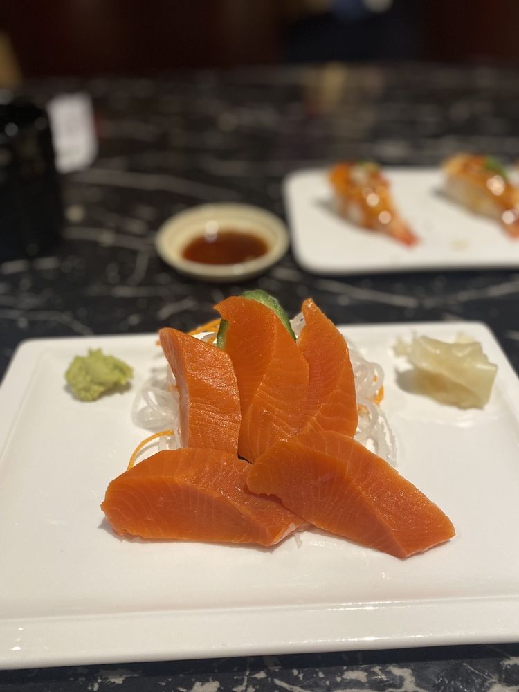 SUSHI YAN - Updated July 2024 - 127 Photos & 55 Reviews - 770 Thurlow ...