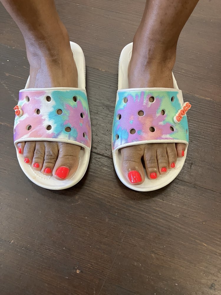 PHANCY FINGERS AND FEET & BOUTIQUE - Updated August 2025 - 14 Photos ...