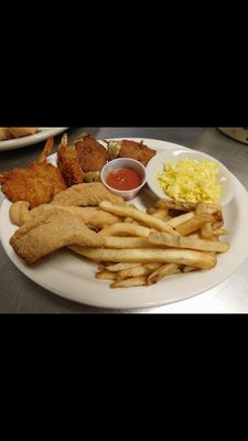 LITTLE JOSH’S FAMILY RESTAURANT - Updated December 2025 - 10 Photos ...