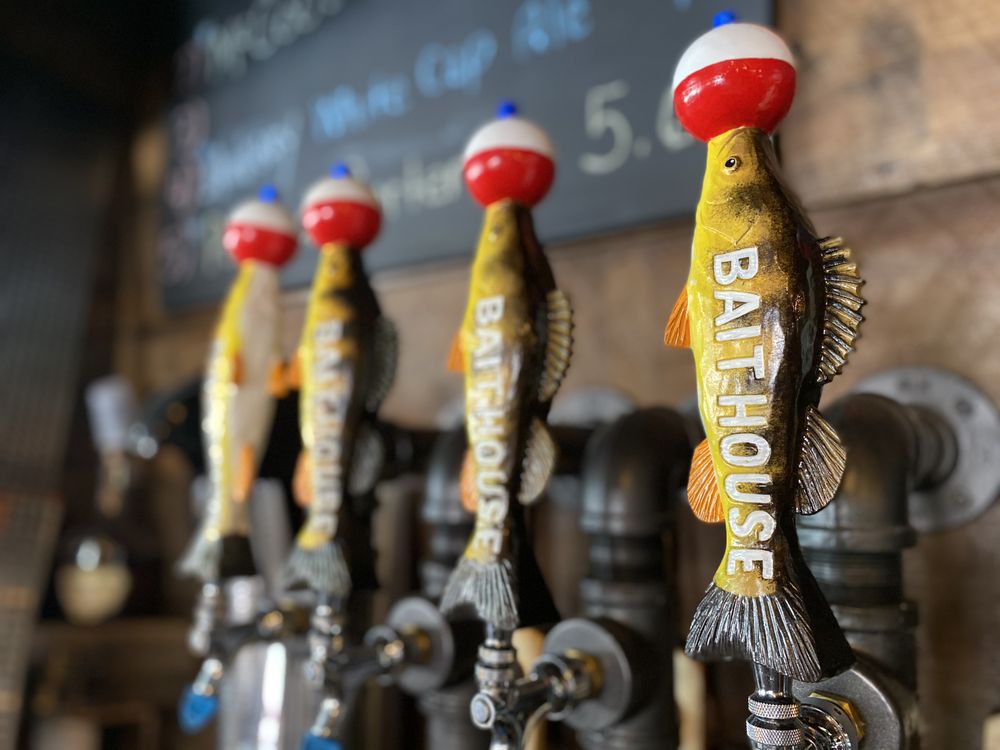 BAIT HOUSE BREWERY - 90 Photos & 65 Reviews - 223 Meigs St, Sandusky ...